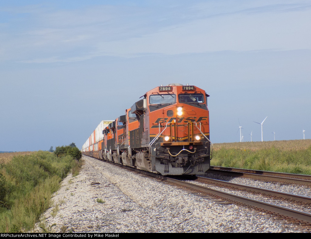 BNSF 7894